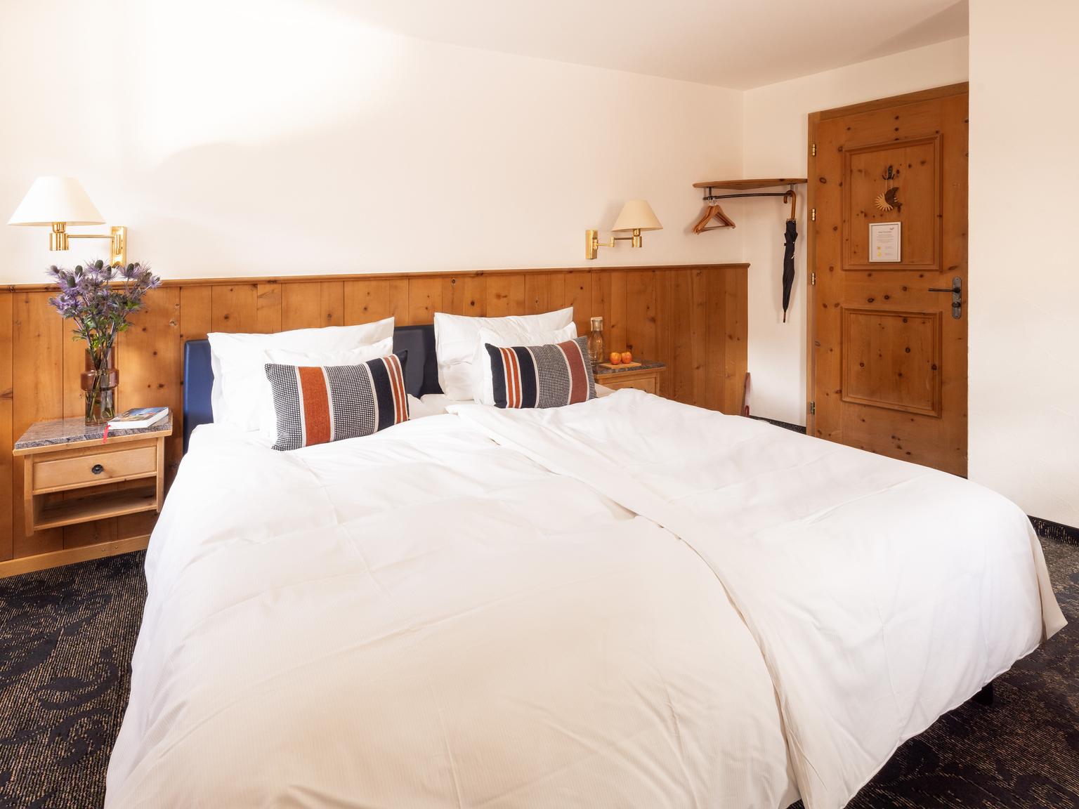 Offer and prices for hotel rooms in Engadine – Superior with Balcony ...